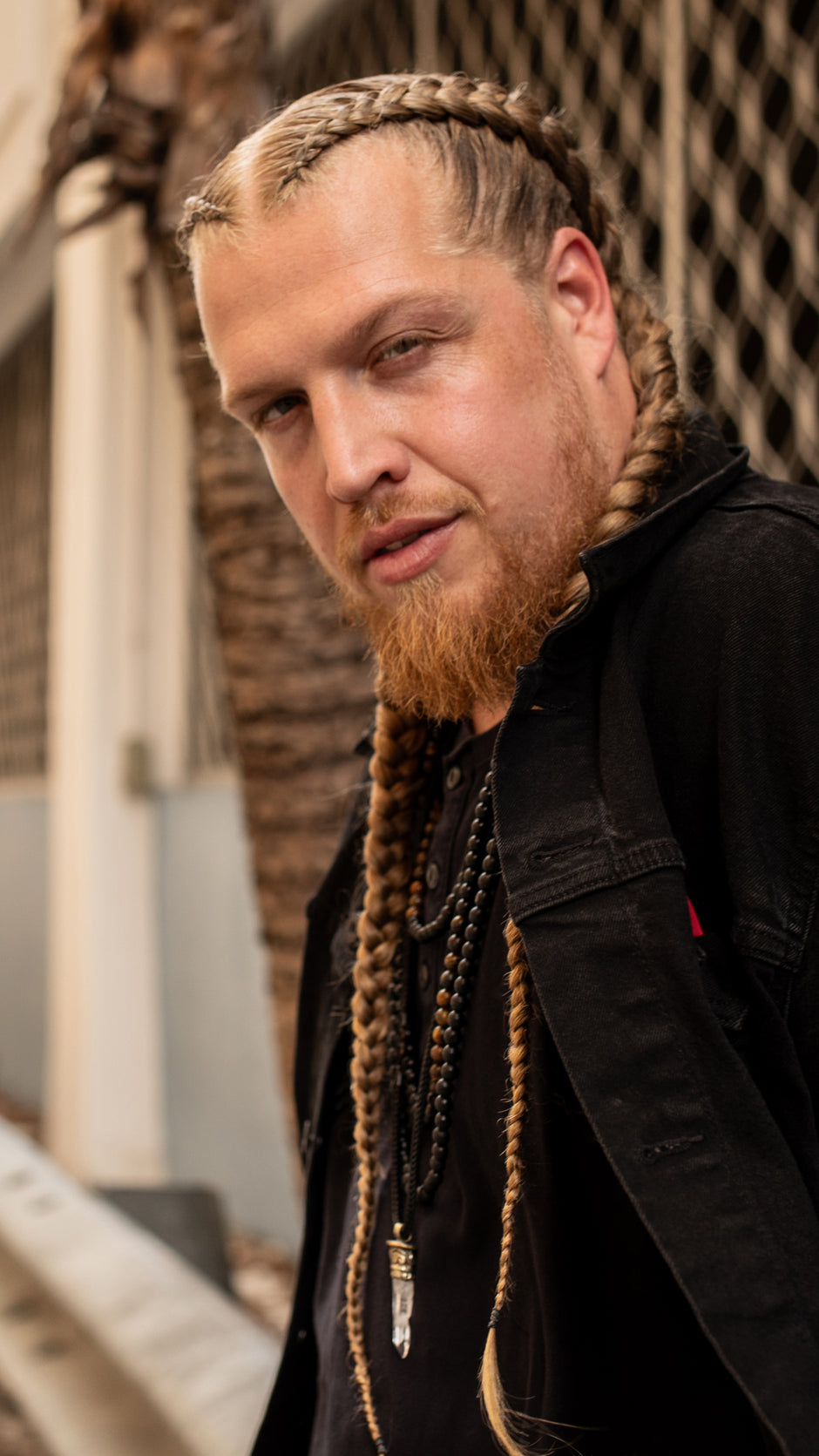 Bio – Huntley Music